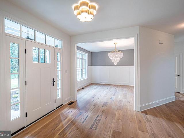 5 timber mill ln # biscotto