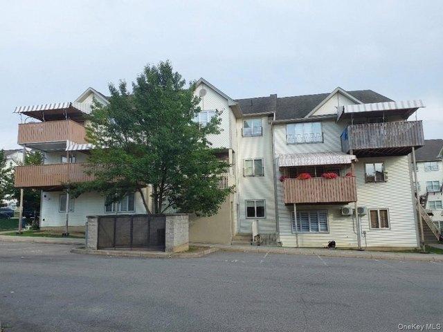 5 Toltchav Way Unit 202, Monroe, NY 10950