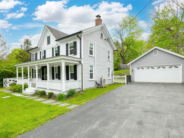 5 Valley Farm Road