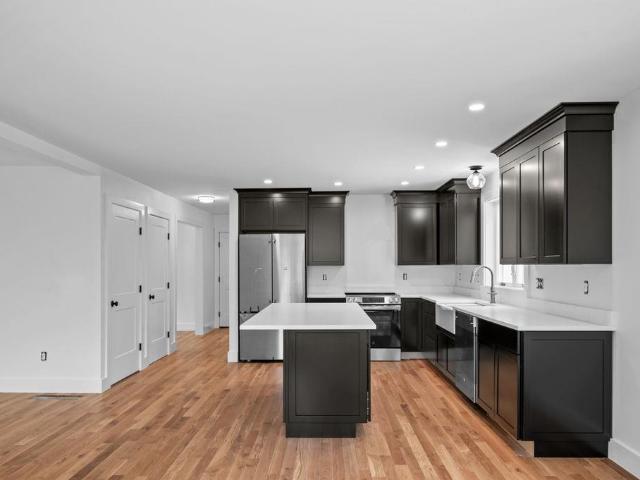 5 Valley Road