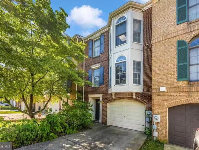 5 VICTORIA SQ, FREDERICK, MD 21702 Condo/Townhome For Sale ML.