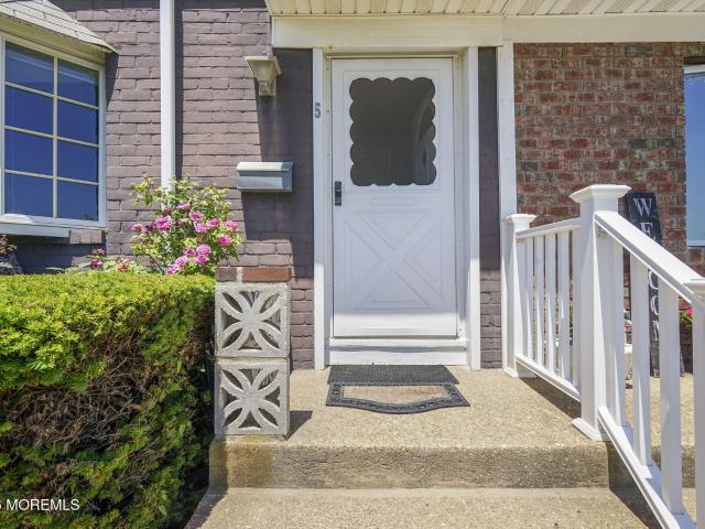 5 Vine Court