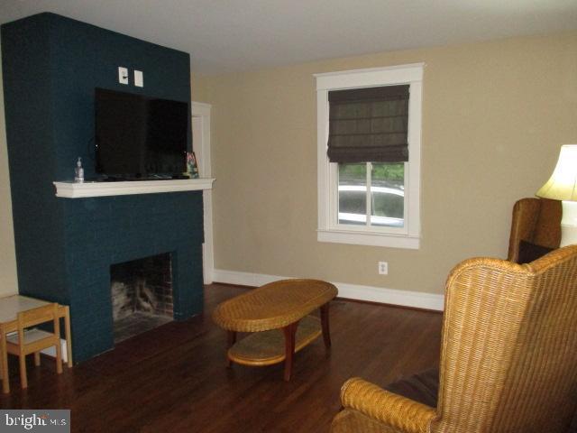 5 W Alexandria Avenue