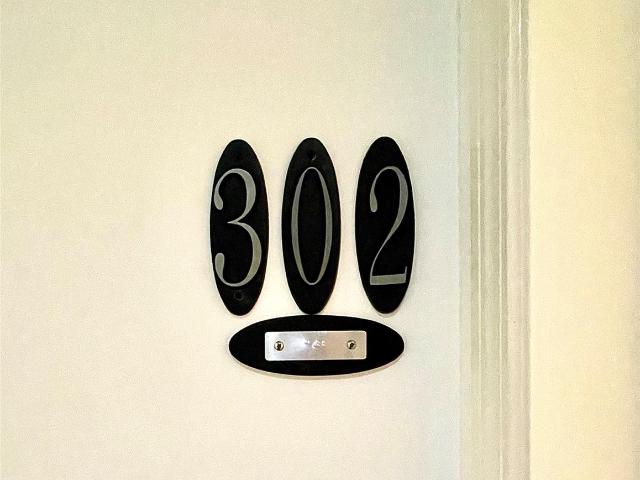 5 W Walnut Street # 302