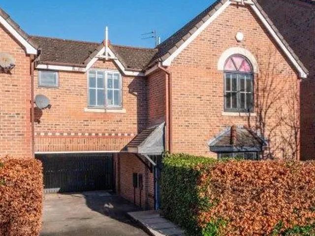5 Waller Avenue, Manchester, M14 6EQ, United Kingdom | Room for rent #138931434 | Rentberry