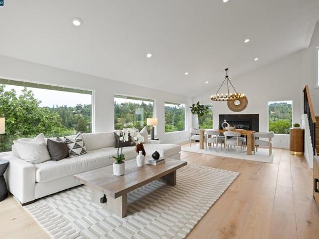 5 Wanda Ln, Orinda, CA 94563