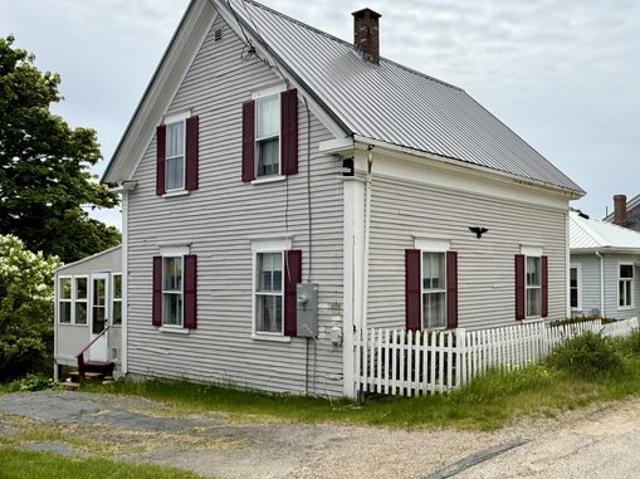 5 Water St, Eastport, ME 04631