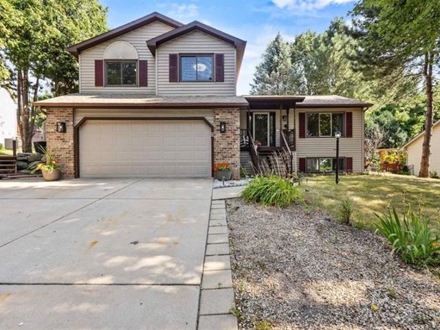 5 Waywood Cir, Madison, WI 53704