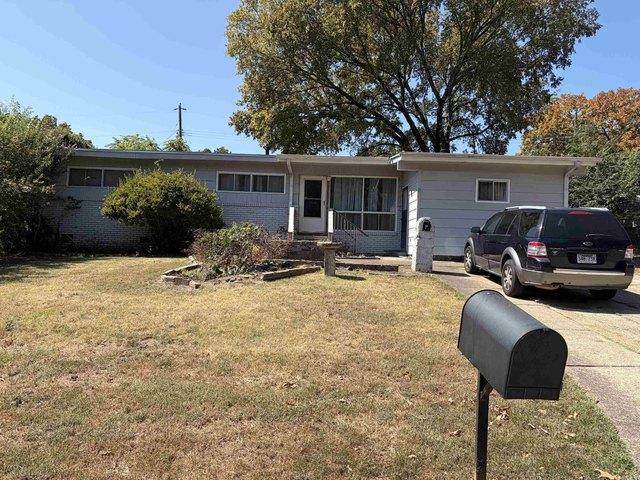 5 Westmont Cir, Little Rock, AR 72209