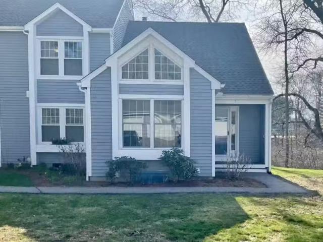 5 Whitehall Pond, 5, Stonington, CT 06355