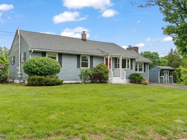 5 Willow Ave, Piscataway Twp, NJ 08854