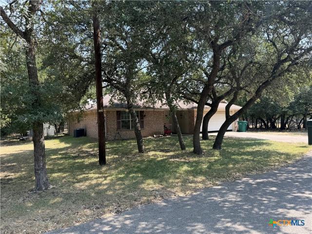 5 Willow Run Drive