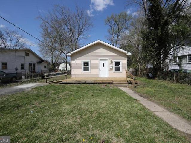 5 Wilson Rd, Pine Hill, NJ 08021