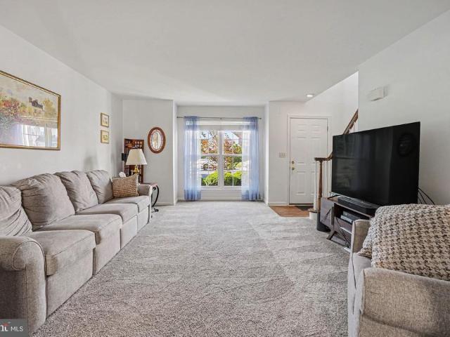 5 Windcroft Court