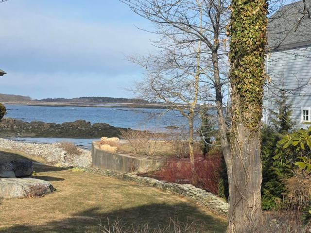 5 Windemere Pl, Kennebunkport, ME 04046 | MLS #1656