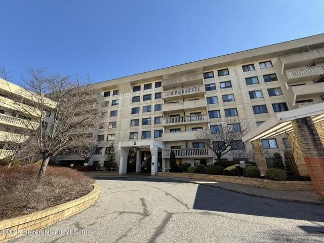 5 Windham Loop, 7l, Staten Island, NY 10314