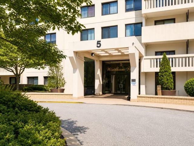 5 Windham Loop Apt 6A, Staten Island, NY 10314