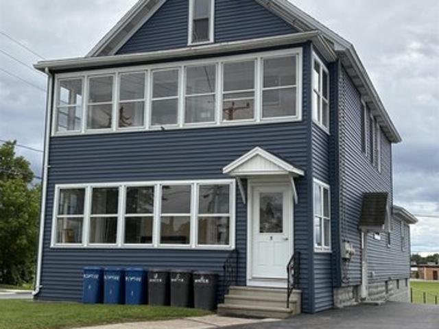 5 Winter St, Massena, NY 13662