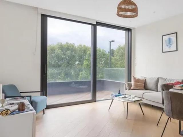 5 Wood Crescent, London, W12 7GR, United Kingdom | 1 bed house for rent #168182358 | Rentberry