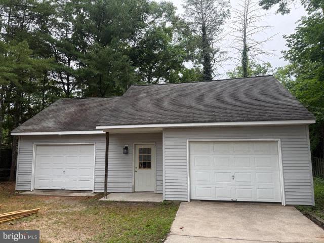 5 Woodland Avenue
