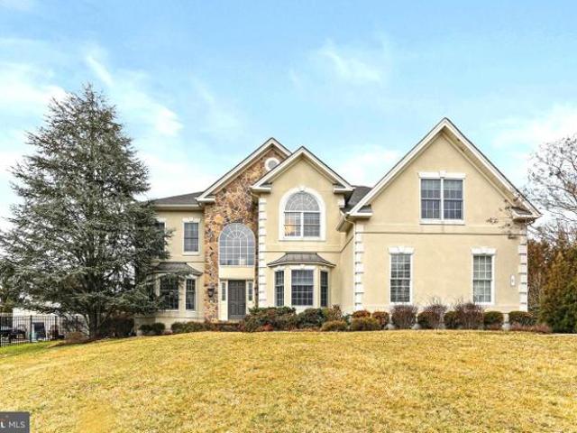5 Yellow Barn Ct, Pikesville, MD 21208