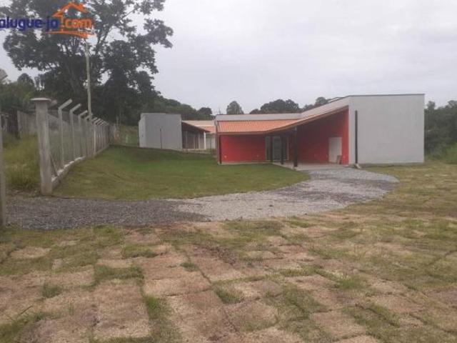 5.000m² de Lazer e Tranquilidade em Caçapava Com casa de 03 dormitorios e suite CASA 02