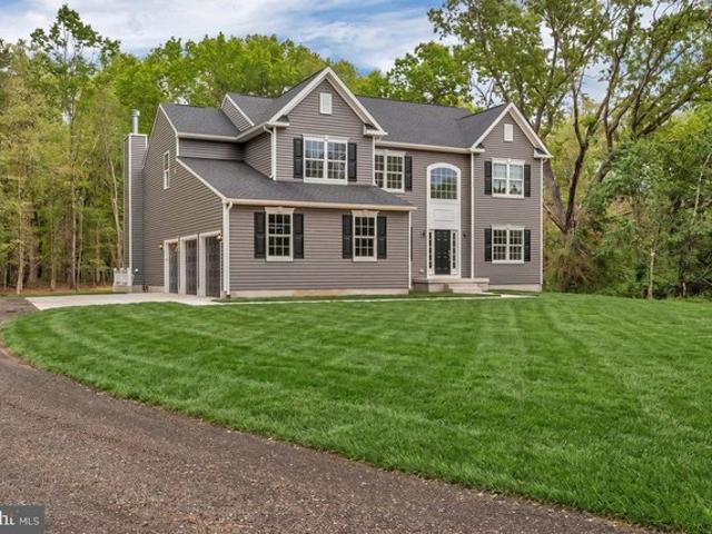 5 1/2A Larchmont Ct, Hockessin, DE 19707
