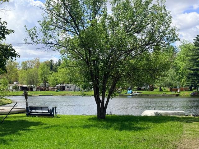 5 458 Woodhaven Lakes