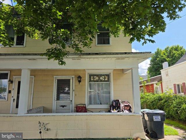 5 4th St, McAdoo, PA 18237