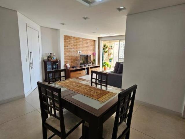 5 5 1 1 9 9 9 3 7 0 6 0 9 Apartamento a venda no condomínio ESPAÇO RAPOSO FL16