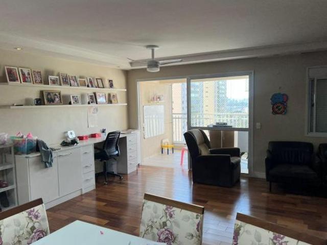5 5 1 1 9 9 9 3 7 0 6 0 9 Apartamento a venda no condomínio ESPAÇO RAPOSO FL16