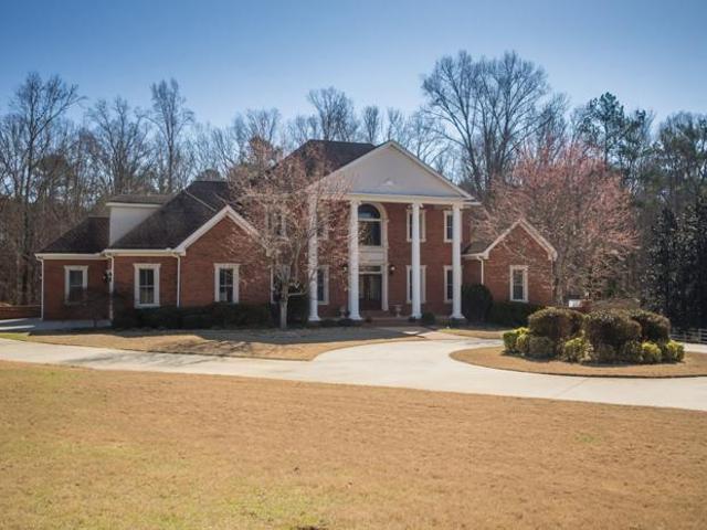 5.5 Acre Estate In Starr's Mill School District, Adjacent To Highgrove