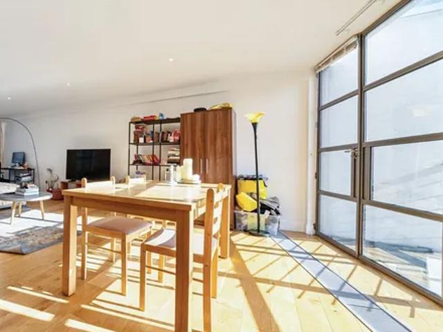 5 8 Great Sutton Street, Islington, EC1V 0BX, United Kingdom | 2 bed apartment for rent #167217606 | Rentberry