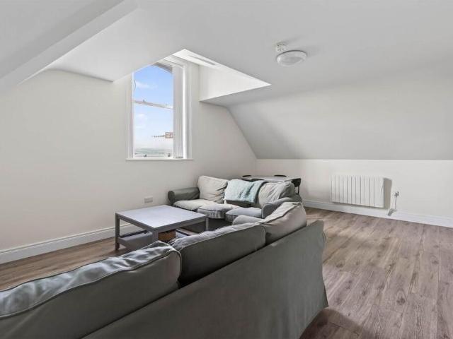5A, 6 Randal Park, Belfast, BT9 6JJ