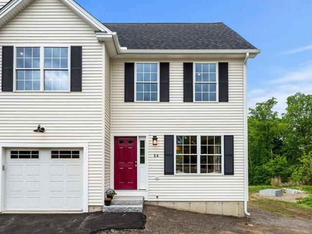 5A Violette Dr, Epping, NH 03042