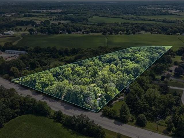 5AC 4454 Kilburn Ave, Rockford, IL 61101