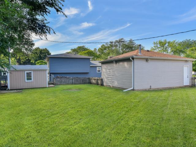 5S480 Campbell Drive