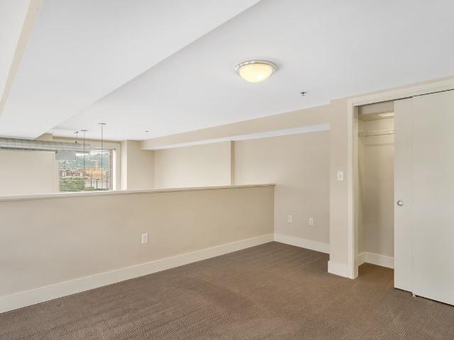 5th Avenue School Lofts 2 Bedroom Apartment for Rent at 1800 5th Ave, Pittsburgh, PA 15219 Bluff
