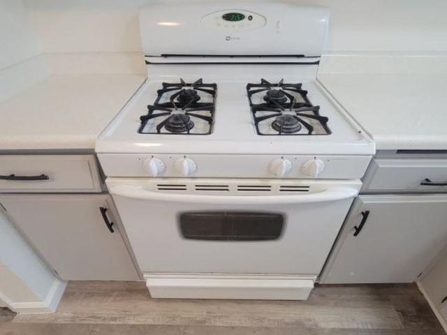 5th St 2 Bedroom Apartment for Rent at 38431 5th St E, Palmdale, CA 93550
