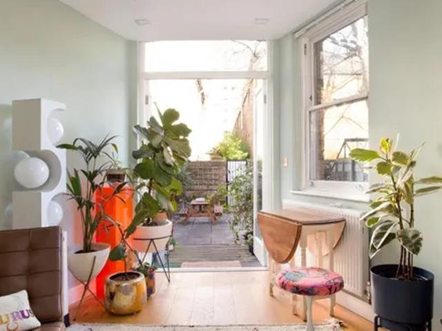 63 65 Dalston Lane, London, E8 2BF, United Kingdom | 2 bed apartment for rent #140397234 | Rentberry