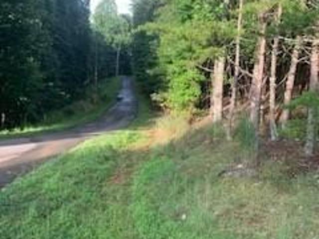 63 65 Deerwood Circle