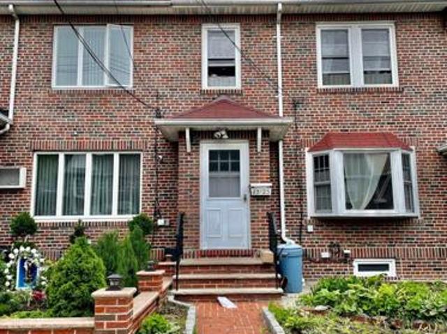 63 23 83Rd St 1St Fl, Middle Village, NY