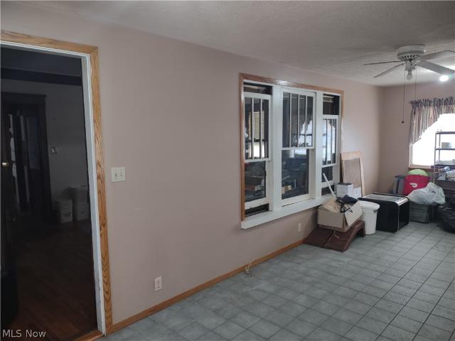 63 W Long Street