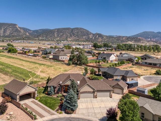 63 W 2875 North Cir, Cedar City, UT 84721