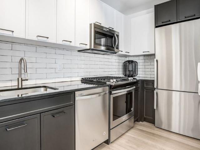 63 Wall Street 2 Bedroom Apartment for Rent at 63 Wall St, New York, NY 10005 Financial District