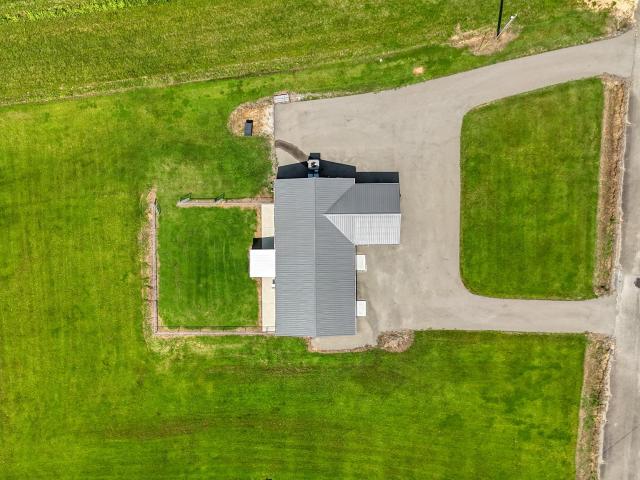 63 Wallace Ln