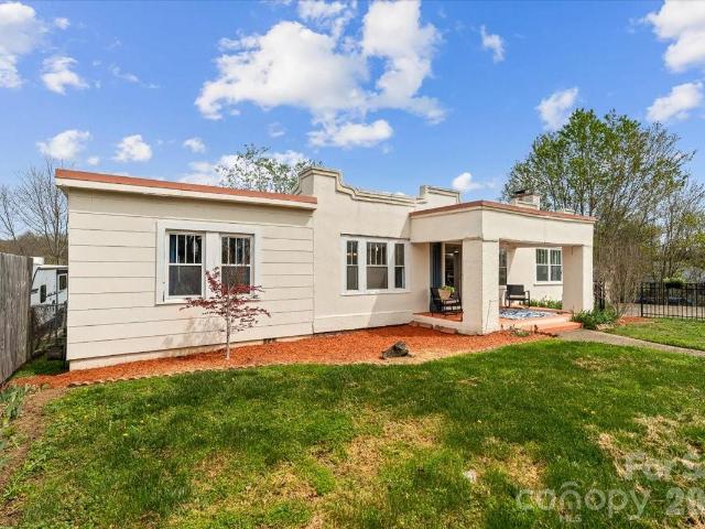 63 Washington Ave, Asheville, NC 28804 | MLS #4358 | Compass