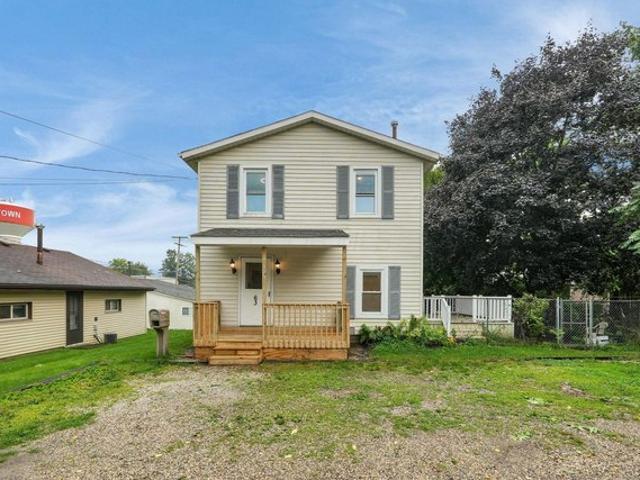 63 Yardner St, Johnstown, OH 43031
