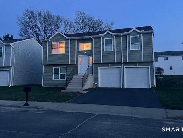 63 Yorktown Ridge, Waterbury, CT 06704 | MLS #24168 | Compass