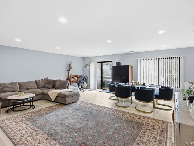 63 Acorn Ponds Drive